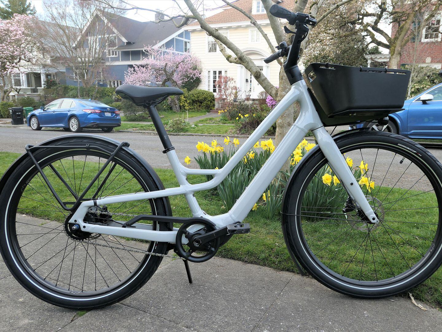 Specialized Turbo Como SL First Ride Review | Cycle Volta